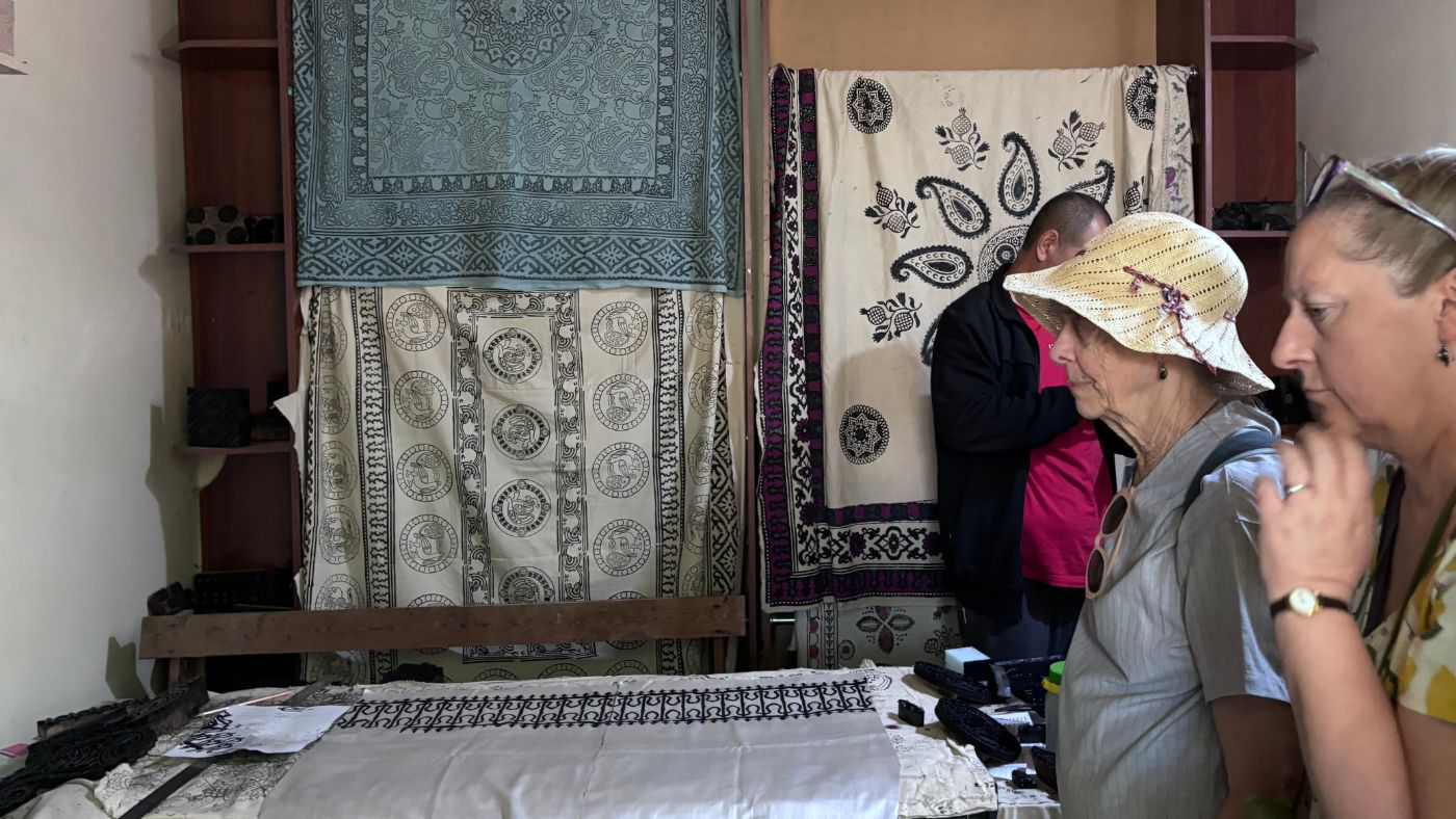Silk Road Discovery Tour: Episode 4–Block Printed Uzbek Silks – HoonArts